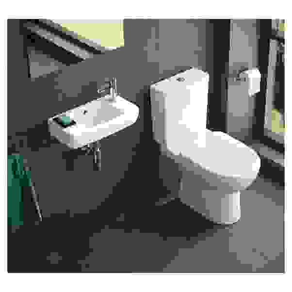 VASO MONOBLOCCO GEBERIT SERIE SELNOVA PRO SCARICO PARETE IN CERAMICA BIANCA